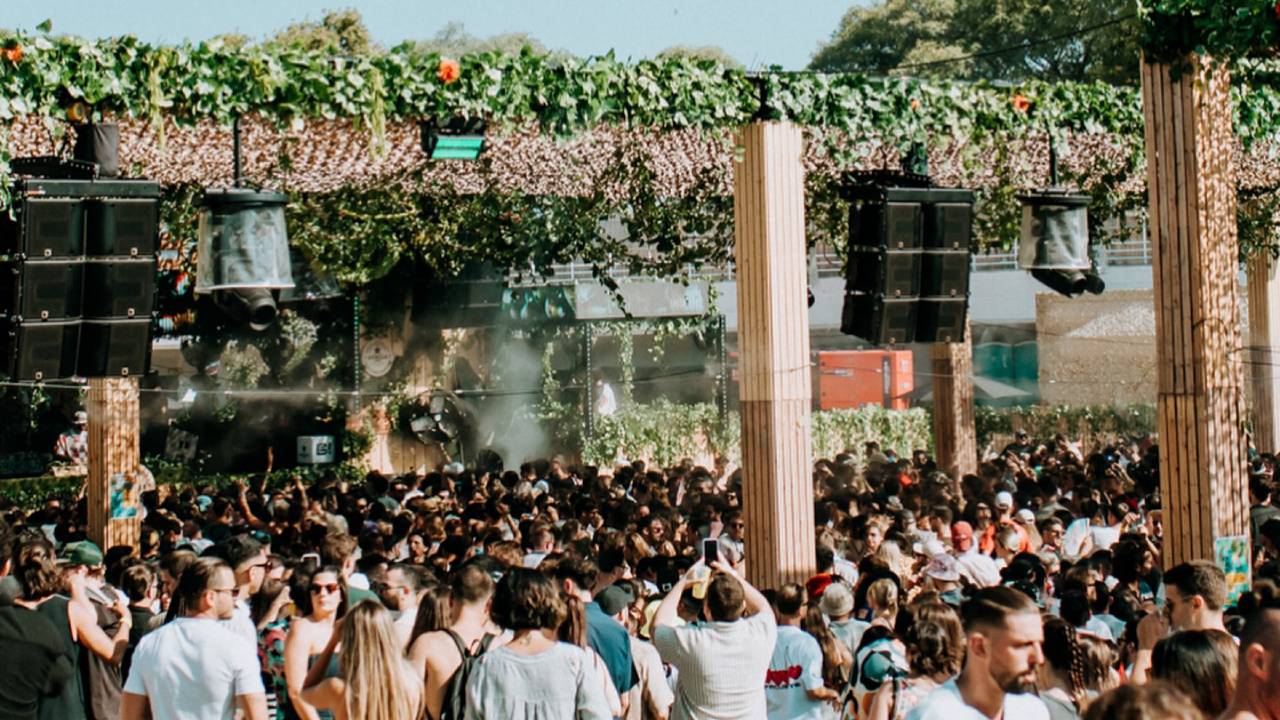 Brunch Electronik Barcelona 2024 todos los domingos del verano – Hoy ...